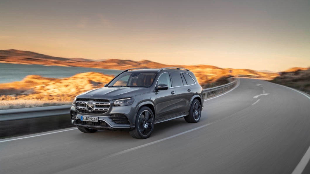 新年式補足汽油動力 M-Benz GLS 450 4Matic售價495萬起 | 地球黃金線