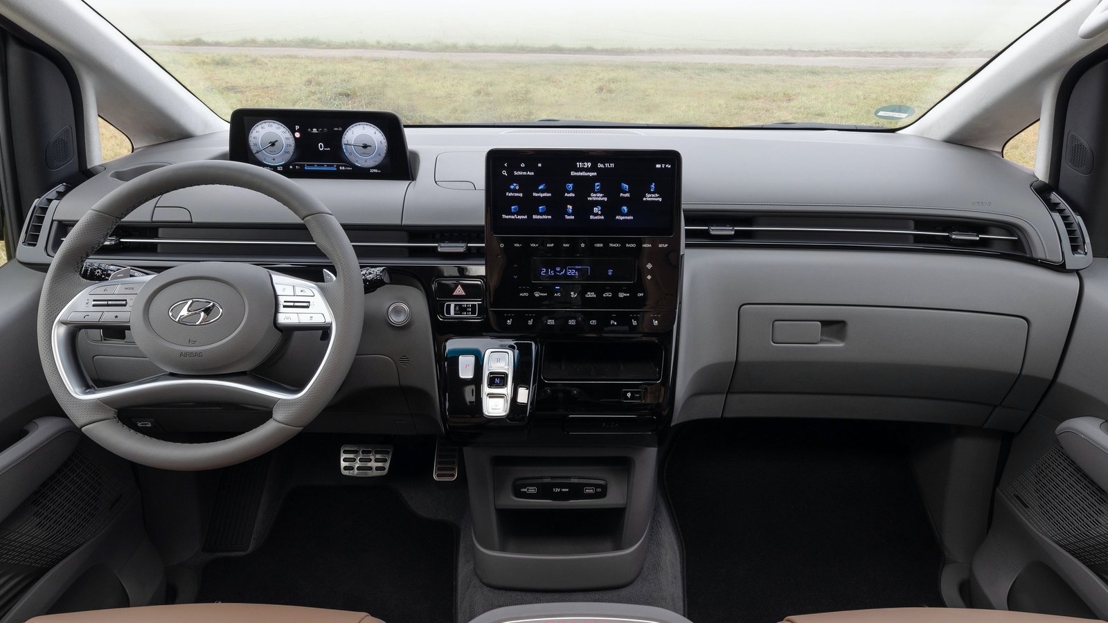 全新Hyundai Staria於2月中旬台灣首度曝光？ 即將接替快完售的Grand Starex | 地球黃金線