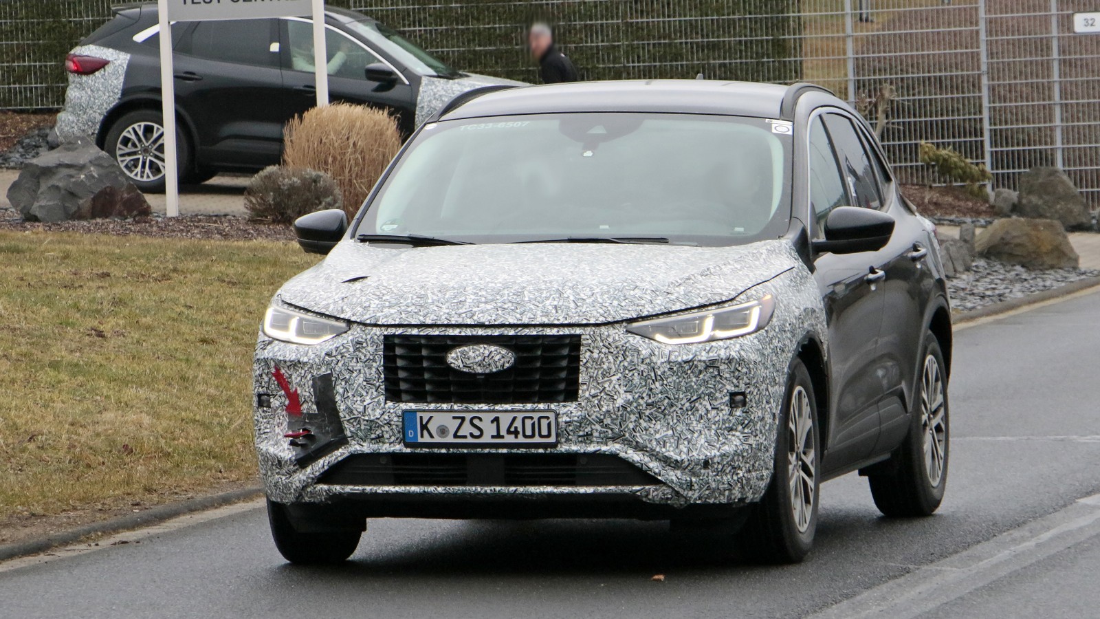 間諜照／Ford小改Kuga身影曝光 換搭雙U造型頭燈最快有望2023年入臺 | 地球黃金線