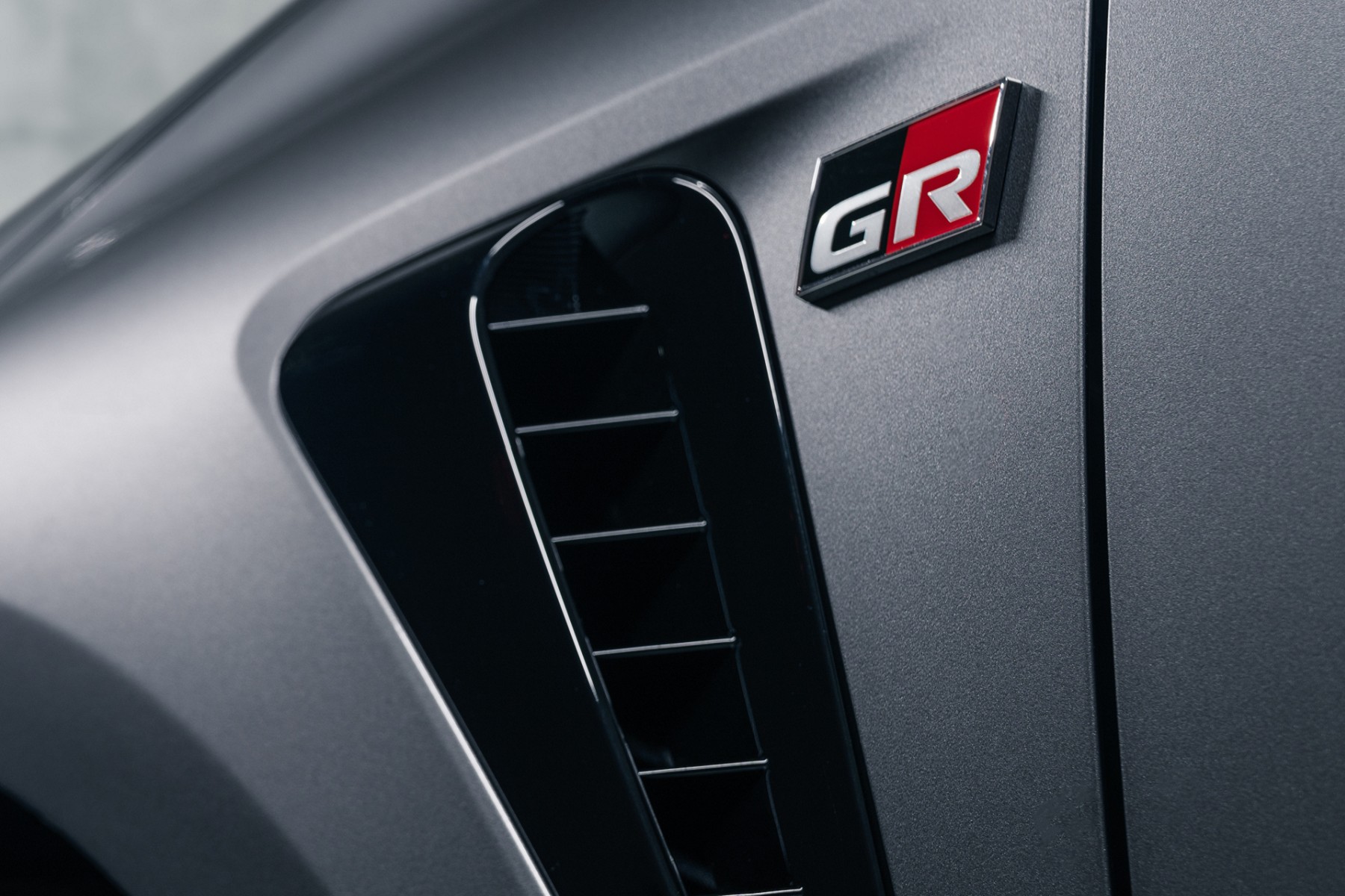 GR Corolla寬體輪拱露餡！ GR-Four確定搭載預計4月1日正式現身 | 地球黃金線