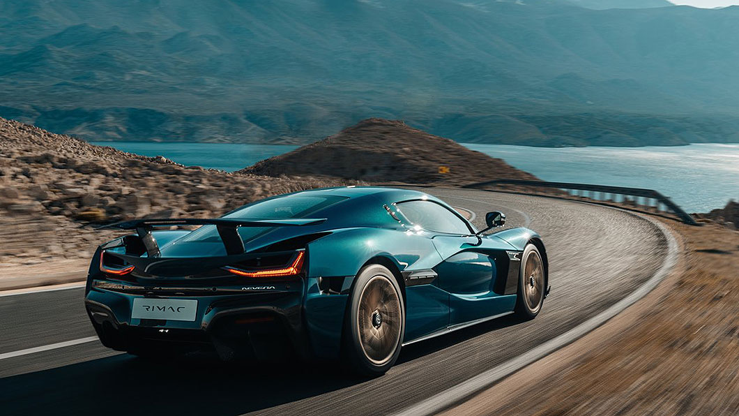 Bugatti與Rimac合作新車洩底？ 就在記者會背景上曝光了！ | 地球黃金線