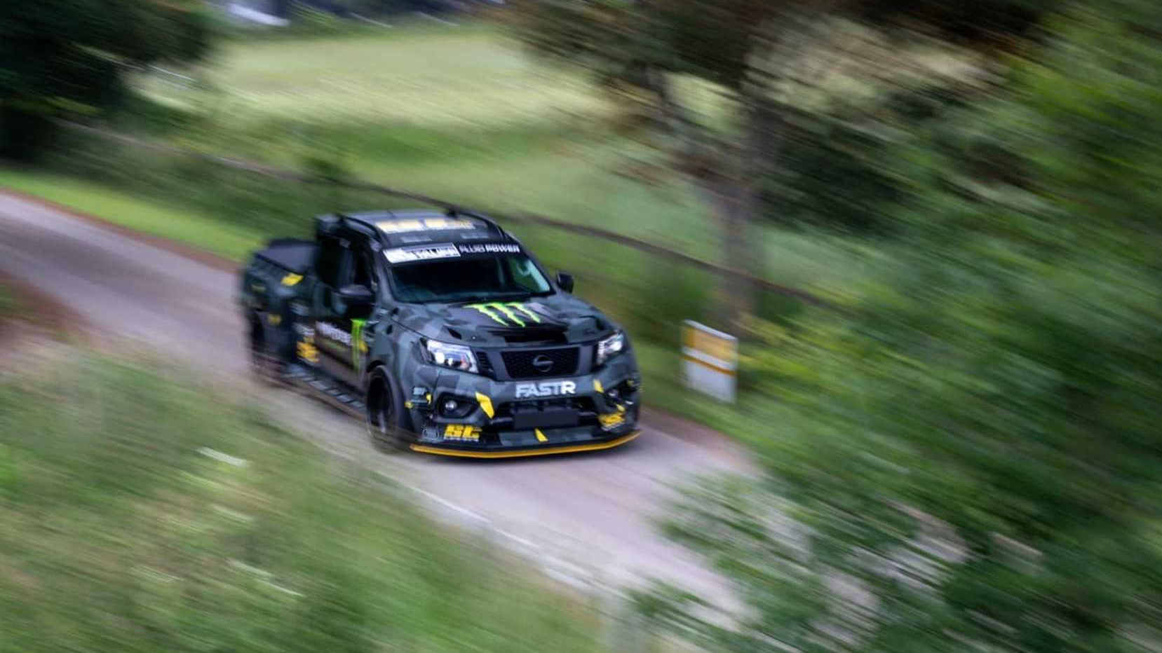 Nissan Navara皮卡搖身成為性能猛獸 植入GT-R心臟馬力直衝1,000匹 | 地球黃金線