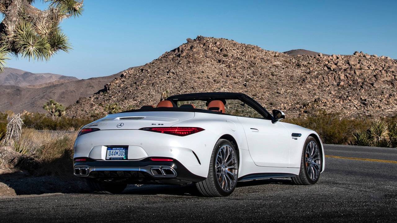 間諜照／疑似M-Benz SL 53 PHEV無偽裝遭捕獲？ 車尾曝身分但動力仍未知 | 地球黃金線