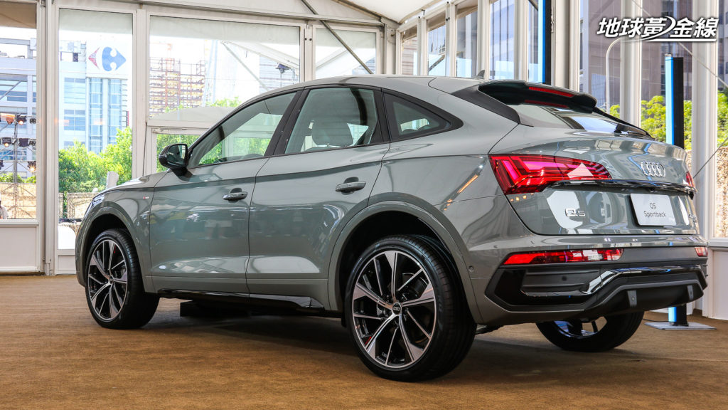新年式Q5入門價下探225萬元 Q5跑旅門檻同步下修至256萬元 | 地球黃金線