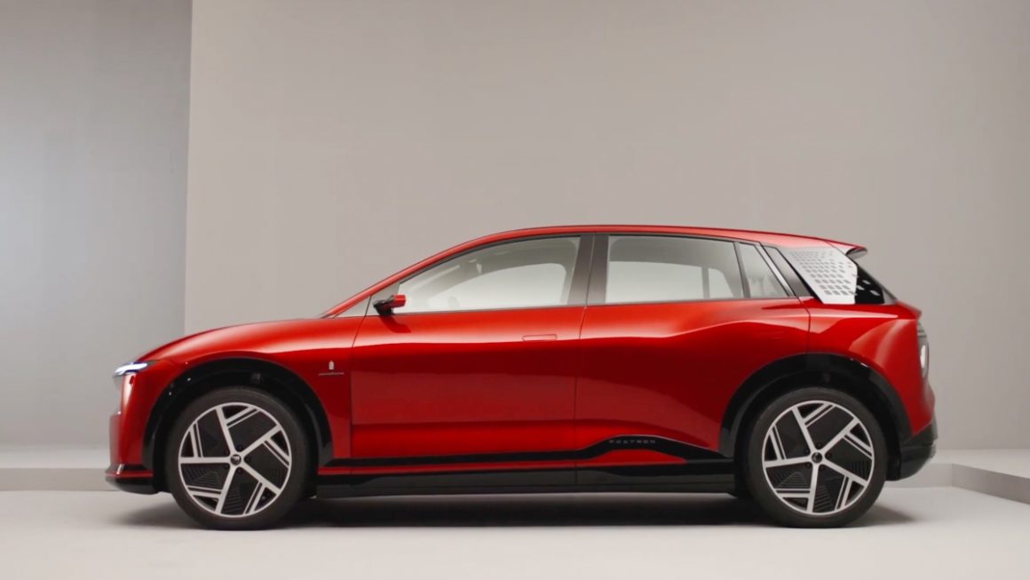 鴻海再度無預警釋出Model B預告！ MIH純電小掀背將瞄準首購族？ | 地球黃金線