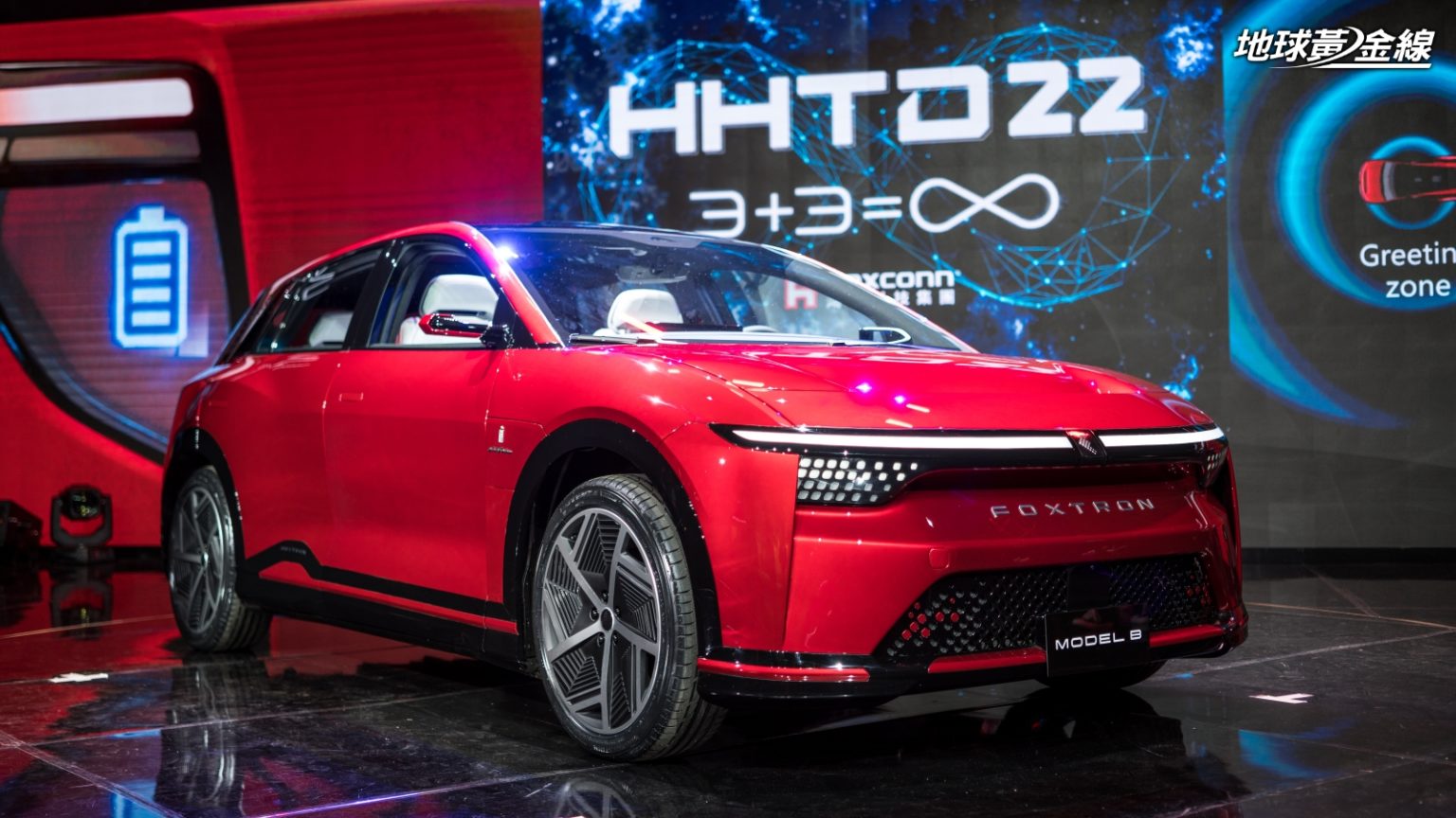 鴻海Model B時隔1年進化到哪？ 量產版與概念車完整差異分析！ | 地球黃金線