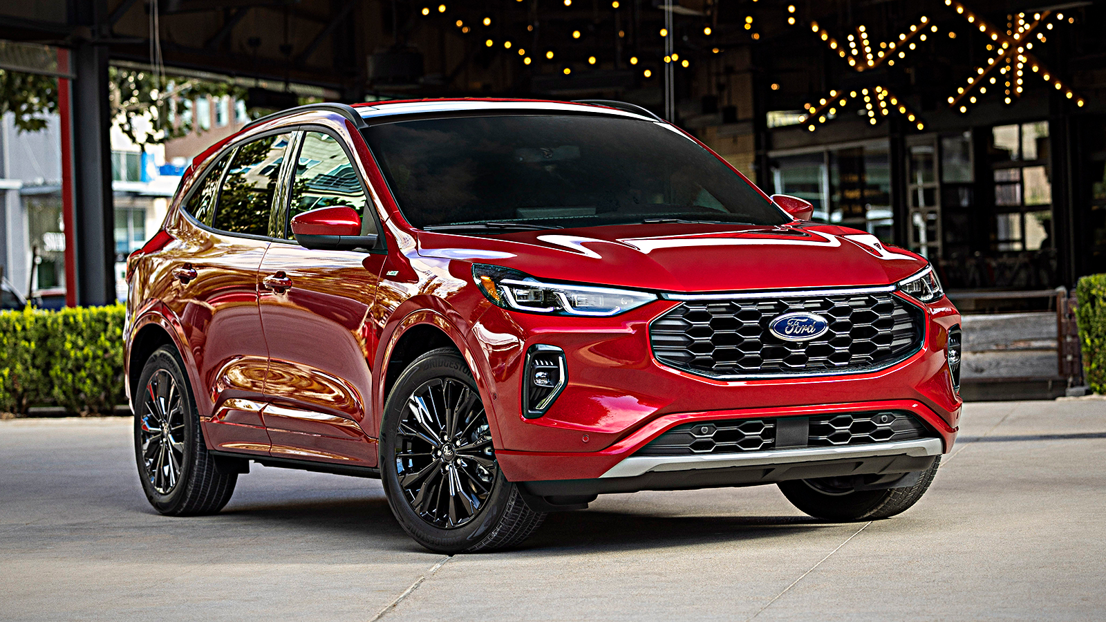 Ford美規Kuga小改款搶先曝光 外觀小整再升級13.2吋SYNC 4資訊娛樂系統 | 地球黃金線