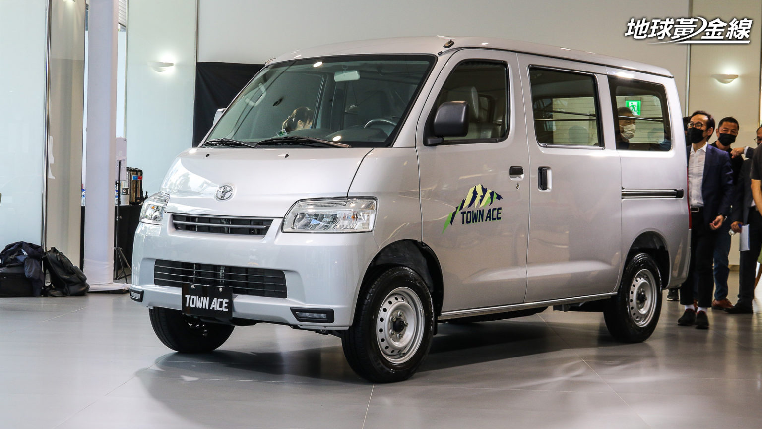 Town Ace廂型車54.5萬起預售啟動 Toyota發財王牌生力軍預計12月開賣 | 地球黃金線