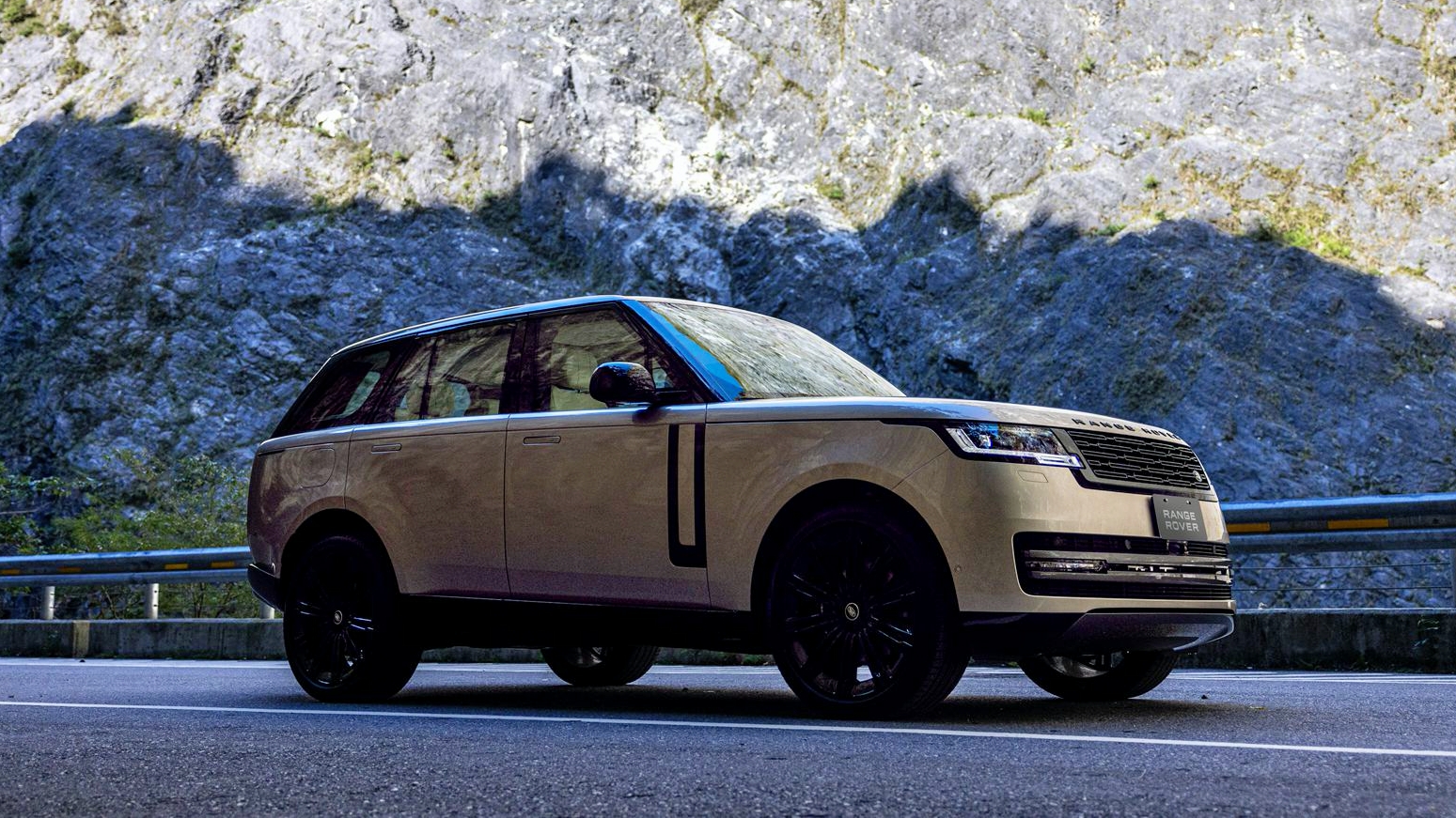 全新Range Rover正式售價597萬起 較預售價最高降幅達4萬元 | 地球黃金線