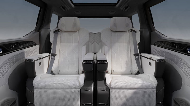 Volvo 7人座純電MPV是玩真的？ EM90測試車對岸現蹤！ | 地球黃金線