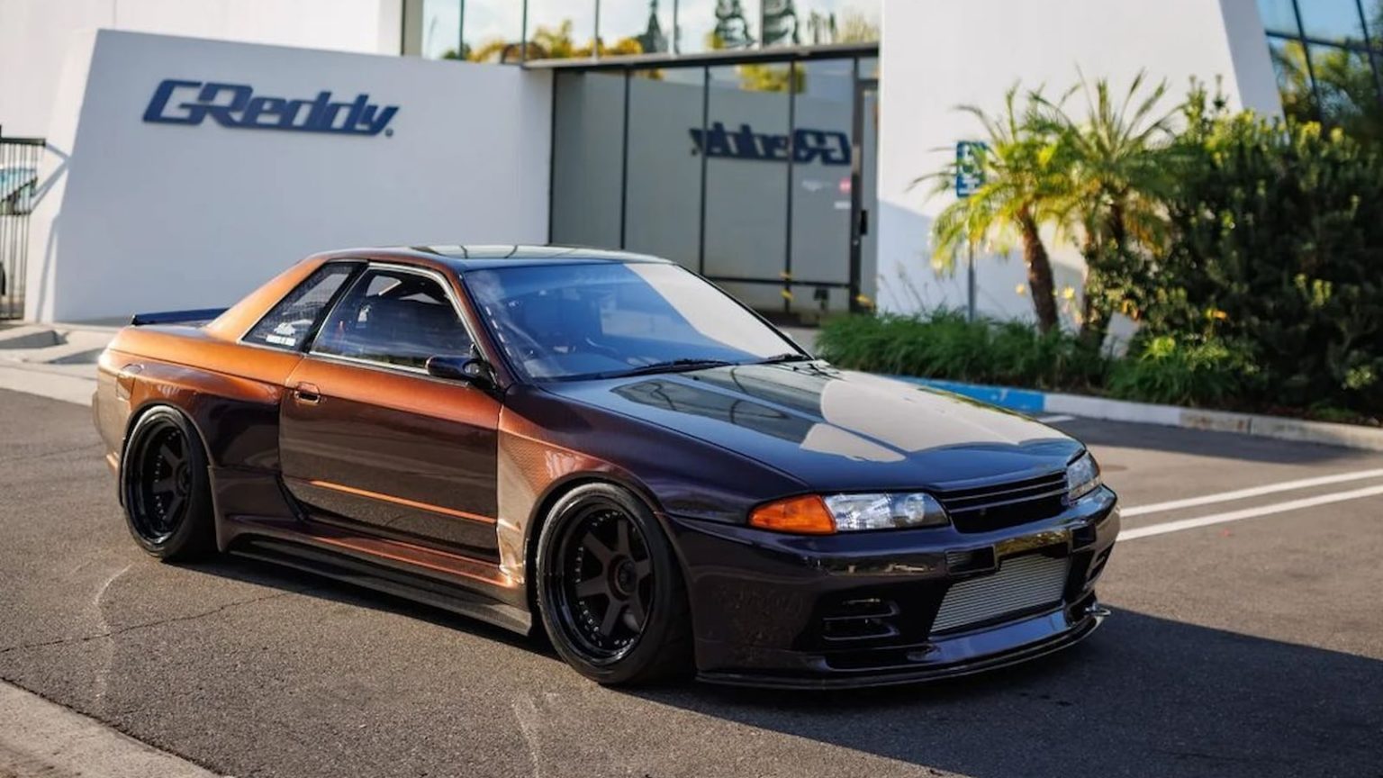 全碳纖維GT-R R32降臨美國SEMA改裝展 搭載HKS RB30套件低增壓就有930匹 | 地球黃金線