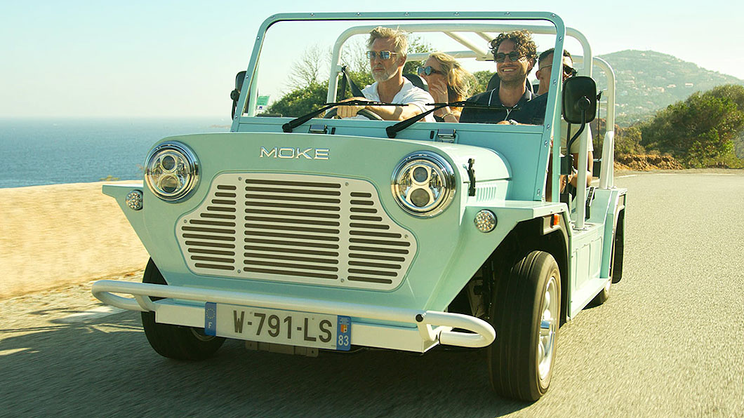 超可愛純電小吉普 Mini Moke只有44匹馬力但賣133萬！ | 地球黃金線