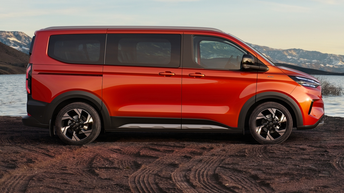 福特電動8人座廂車來了！ E-Tourneo Custom續航可達370公里 | 地球黃金線