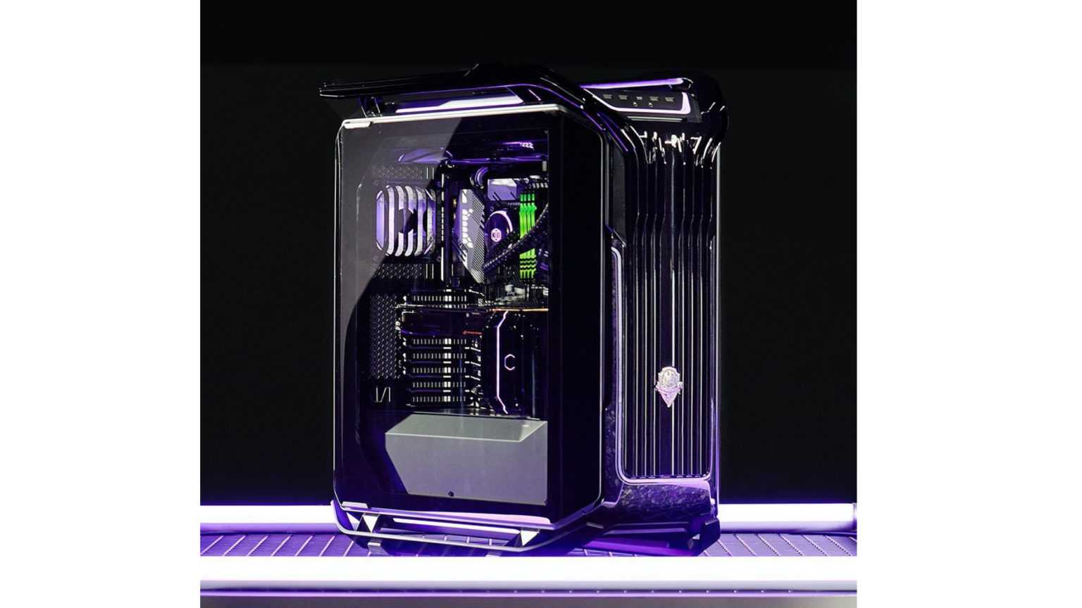 哈雷改裝世界冠軍葉韋廷新作亮相！ Cosmos Charger設計靈感來自「電腦主機」 | 地球黃金線