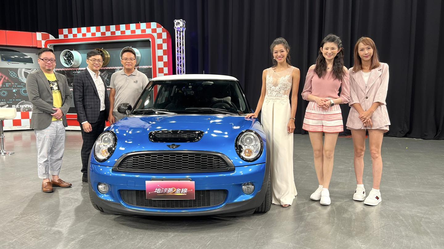 名模若綺「棄鴨換咪」成護車魔人！ 寶貝Mini Cooper S連楊昇達都搶著開 | 地球黃金線
