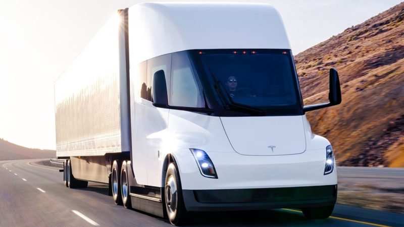 特斯拉卡車設計問題一堆？ 老司機開嗆：這比較像玩具 | 地球黃金線