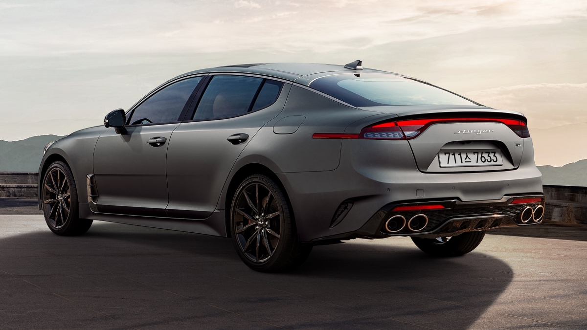 Kia Stinger「刺針」轎跑明年停產！ 全球千輛Tribute Edition劃下句點 | 地球黃金線