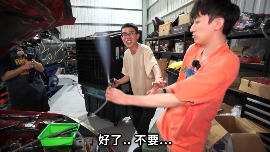 網紅Bump只花5萬買到雙門跑車 《極速傳說》氮氣加速究竟效果如何？ | 地球黃金線