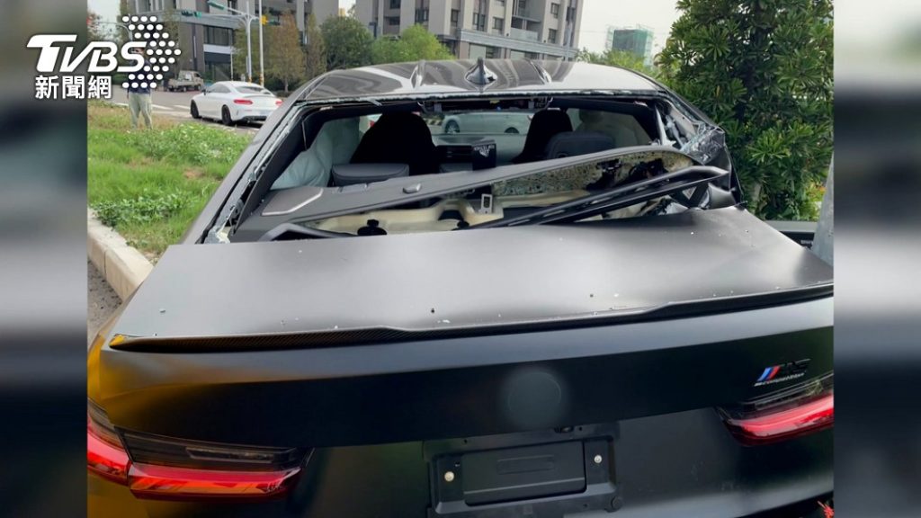 要價近600萬的BMW M3下場悽慘 交車10天遭22歲車廠員工撞毀 | 地球黃金線