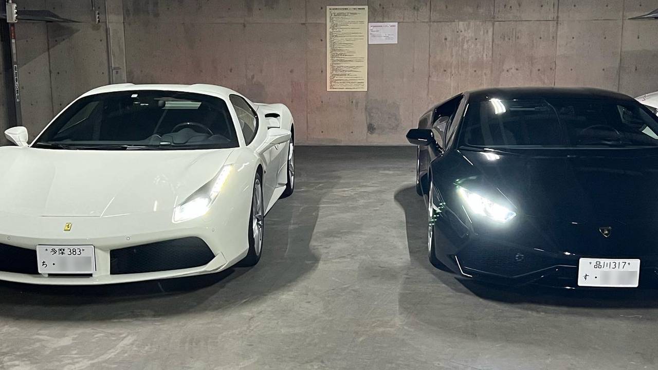 日本爸爸認真開箱人生第3台超跑 網見藍寶堅尼「超狂車牌」群起認爹！ | 地球黃金線