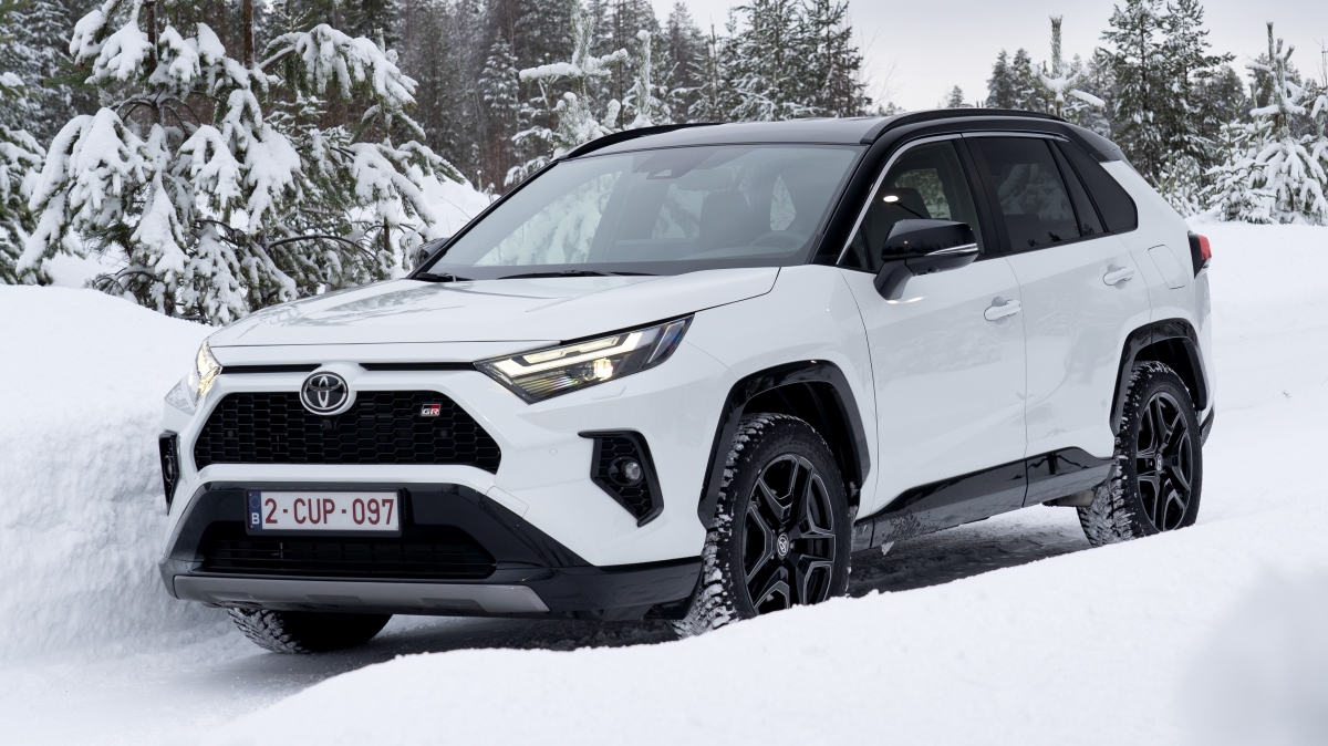 Toyota RAV4 GR Sport版真香！ 雙動力歐洲報價151.6萬起上市 | 地球黃金線
