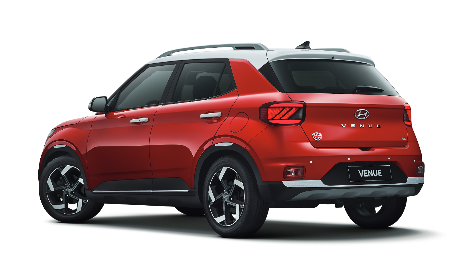 Venue英倫版翻玩「跳色」組合 韓風小跨界身披倫敦紅限量200輛上市 | 地球黃金線