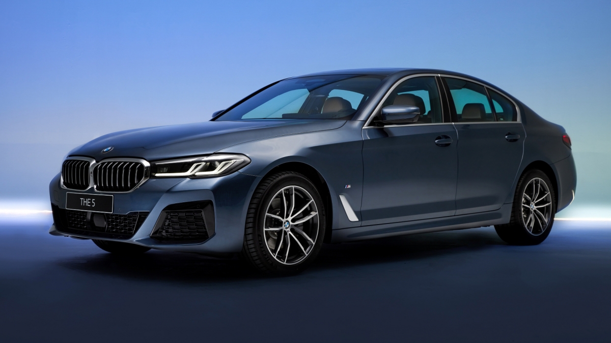 BMW 520i M Sport鉑金版299萬上市 新增Nappa真皮與梣木紋飾板！ | 地球黃金線