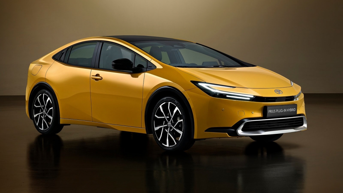 Toyota Prius PHEV大改款下月底上市！ 純電續航最佳可達105公里 | 地球黃金線