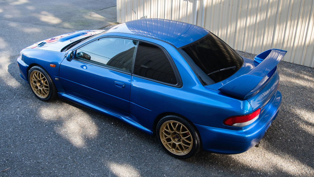 速霸陸Impreza 22B STI現身拍賣網站 里程超過18萬成交價竟直逼700萬 | 地球黃金線