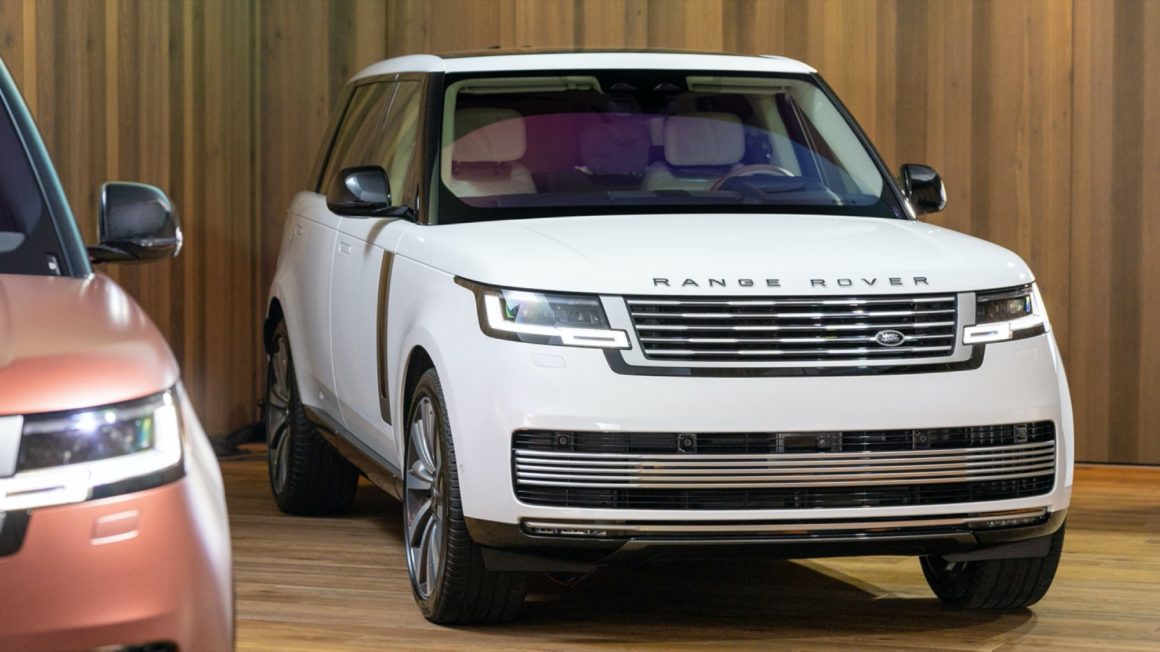 Range Rover SV正式售價大降43萬！ 導入標準/長軸雙車型入手價845萬起 | 地球黃金線