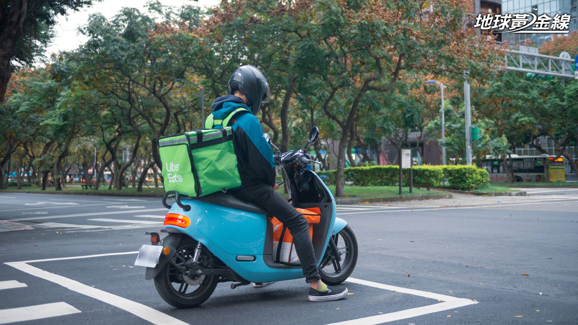 Gogoro提供Uber Eats外送夥伴專屬購車94折 250萬用戶獨享外送優惠！ | 地球黃金線