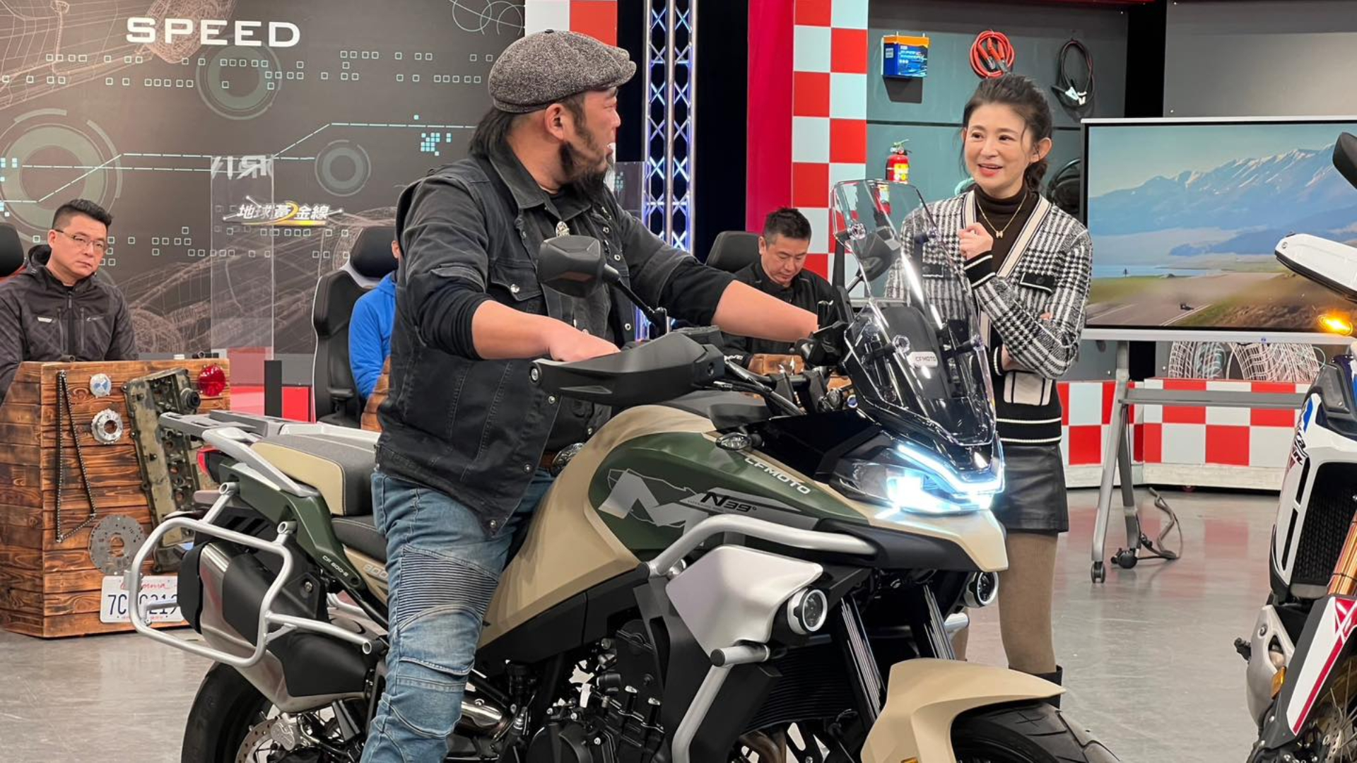 春風ADV風800MT Touring超舒適？ 達人親曝：這座墊根本街車同款 | 地球黃金線