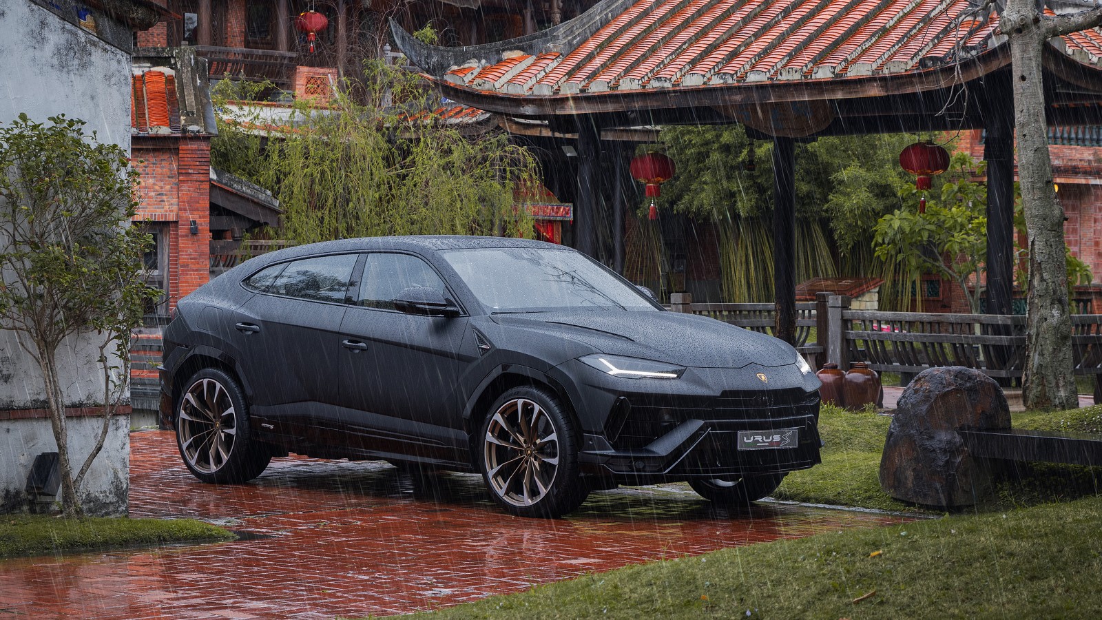 Lamborghni Urus S抵臺亮相！ 666匹馬力Performante動力植入開價1,198萬起 | 地球黃金線