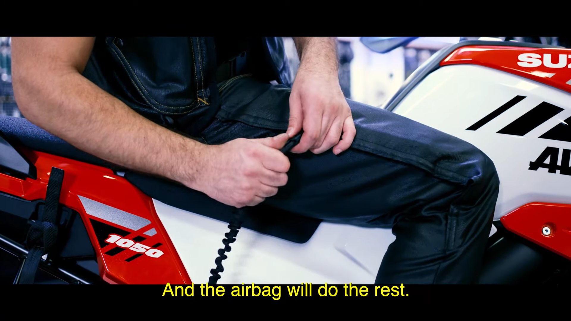 「氣囊牛仔褲」呵護騎士的下面 更換氣瓶還可以重複使用 | 地球黃金線