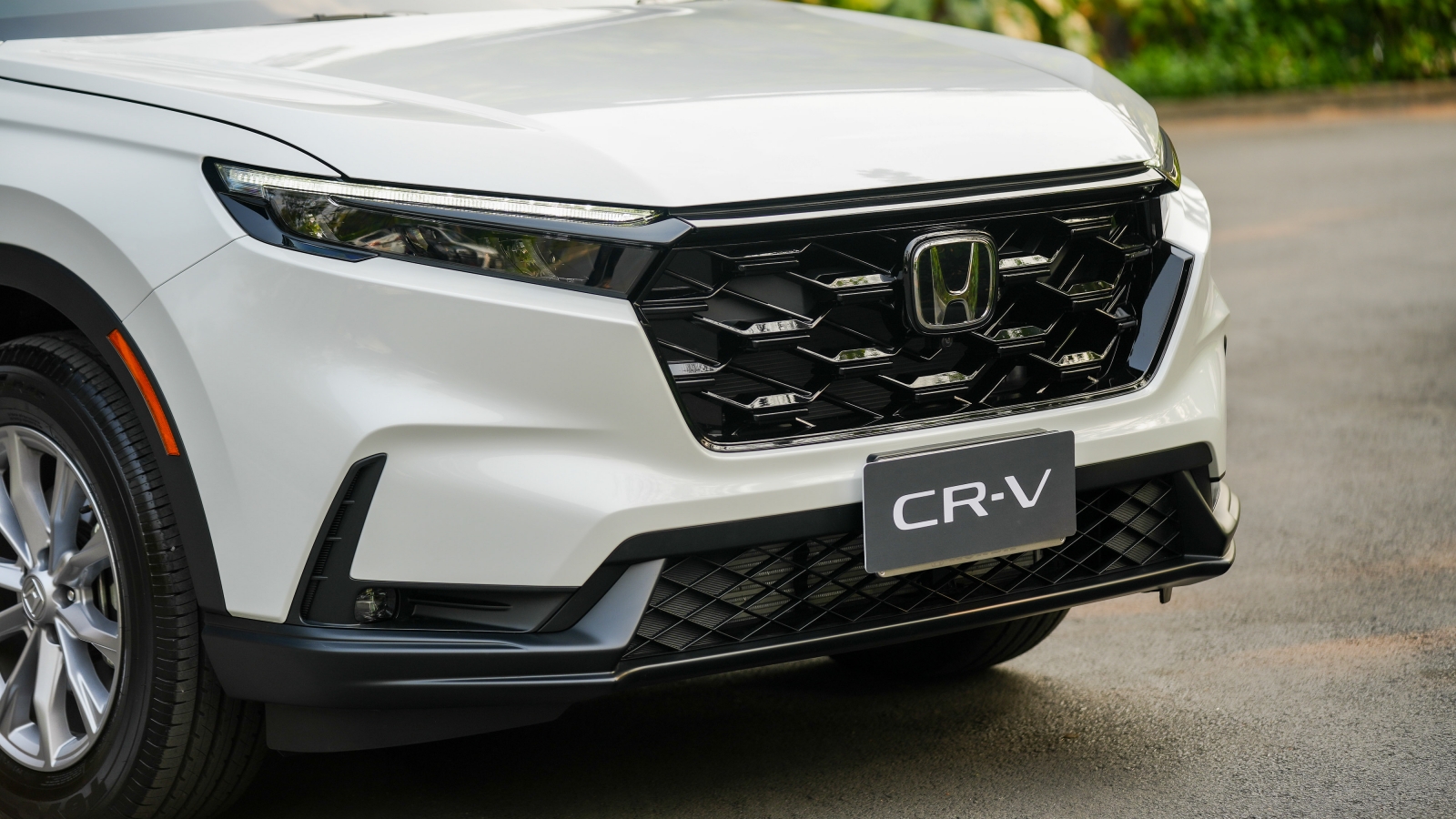 Honda 6代CR-V接單價提前曝光？ 經銷端傳入門破百頂規124萬有找 | 地球黃金線