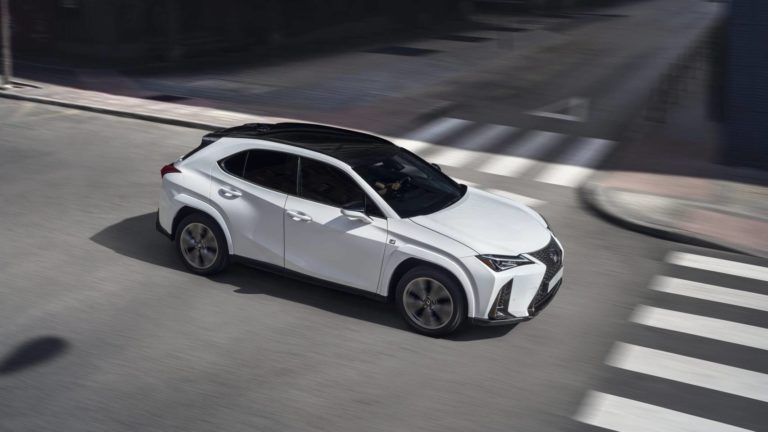 Lexus UX 300h最新旗艦登場時間曝 搭「5代油電系統」源自Corolla Cross？ | 地球黃金線