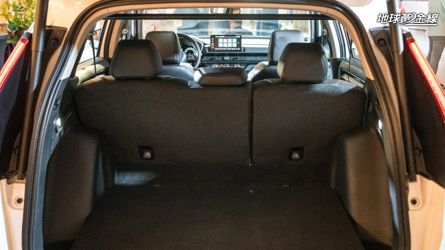 6代Honda CR-V 108萬至128萬預售 標配10氣囊重點規格搶先看 | 地球黃金線