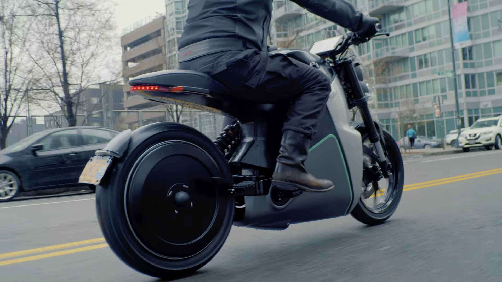 電動重機Fuell Fllow早鳥價超誘人！ 充電30分鐘續航力達240公里 | 地球黃金線