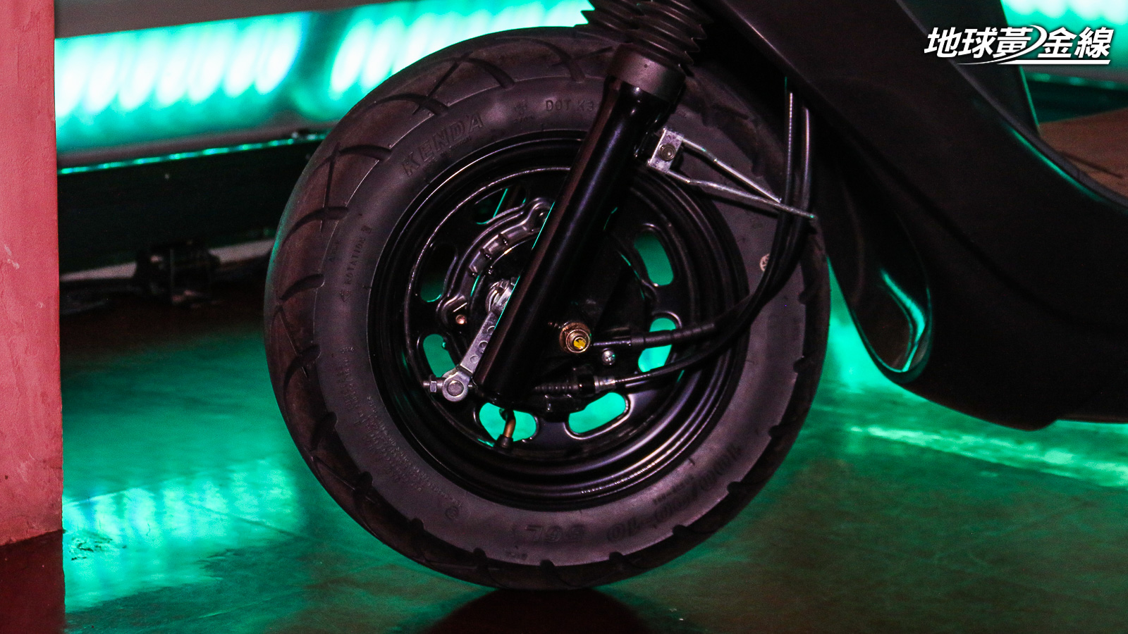 光陽GP 125史上最優惠39800元起 地表最殺不給對手留活路！ | 地球黃金線