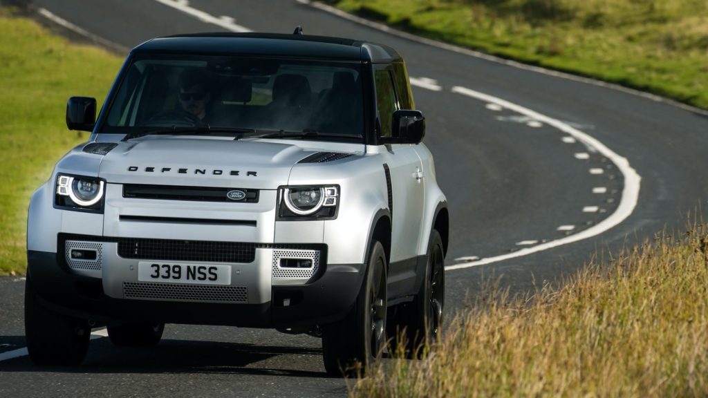 2027年有望見到「小Defender」？ JLR持續推動電氣化越野休旅 | 地球黃金線