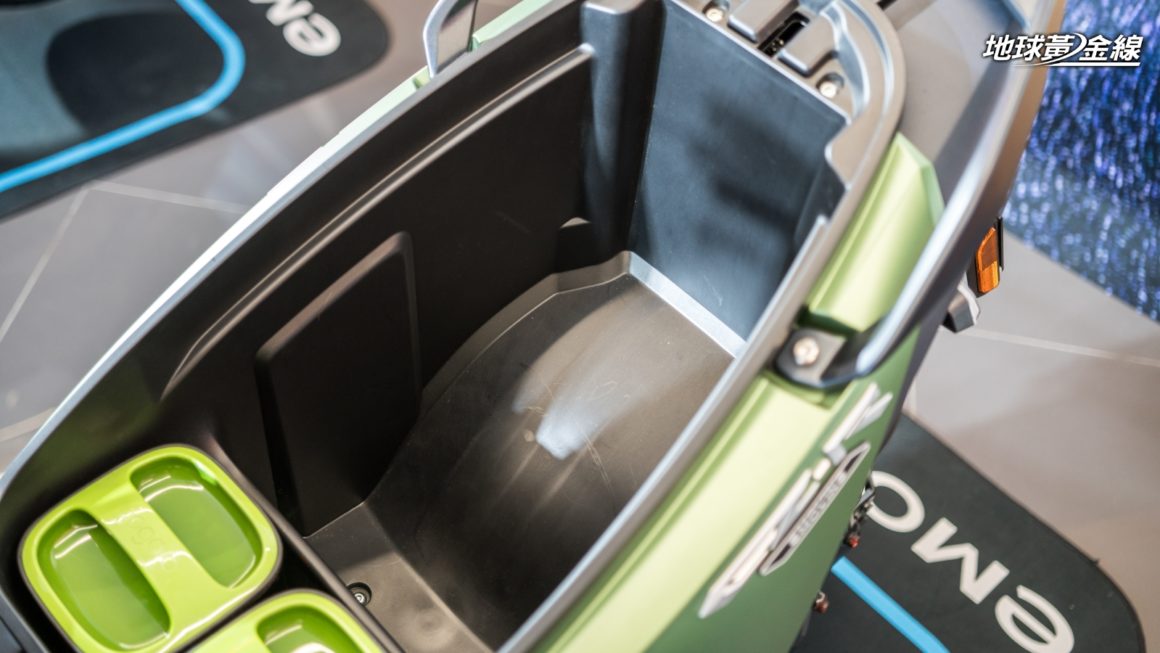 中華eMoving EZ-R 10萬有找上市 搭Gogoro電池與自主開發馬達！ | 地球黃金線