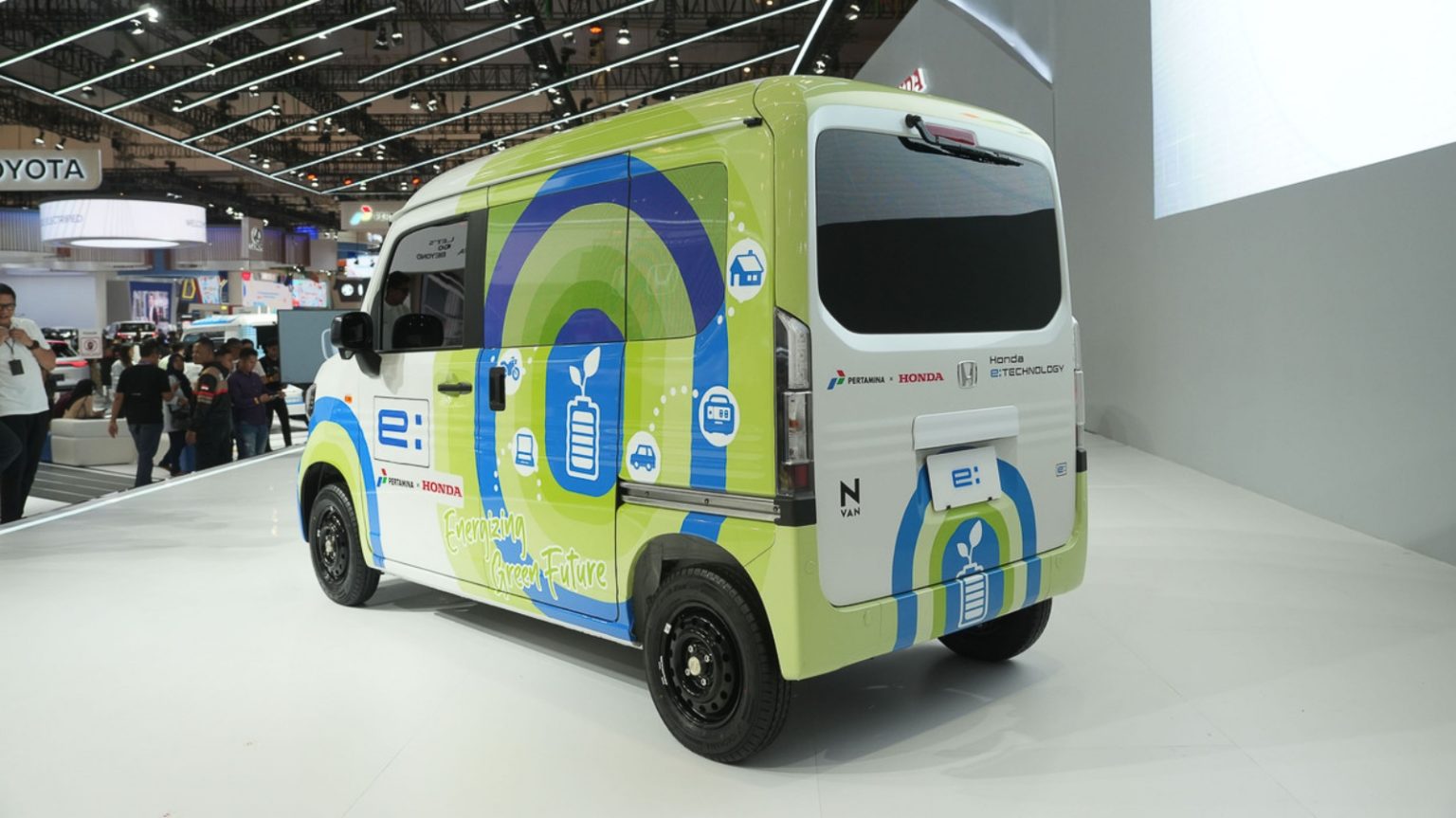 Honda純電貨車首度現身！ N-Van EV續航200公里售價22萬有找 | 地球黃金線