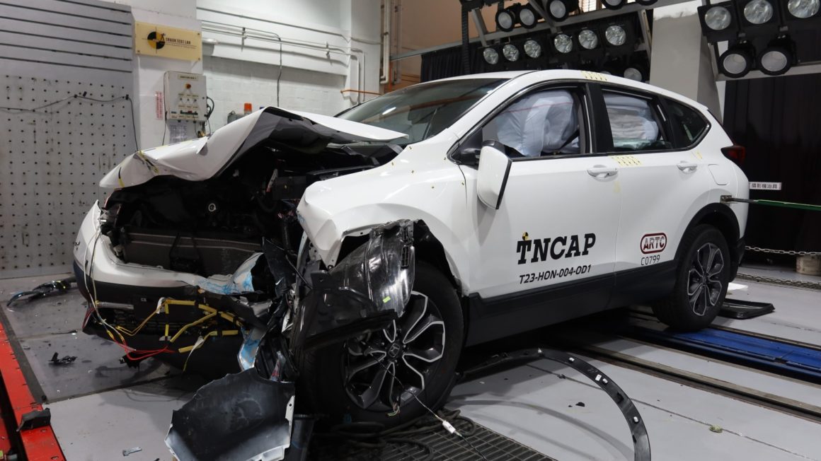 新車真的等於安全？ 關於TNCAP你該知道的事 | 地球黃金線