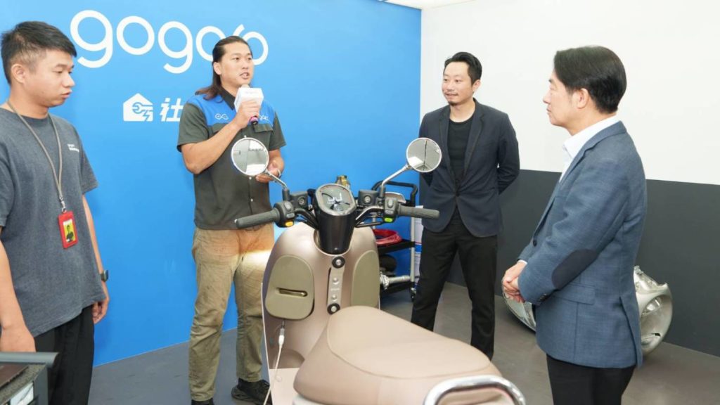 Gogoro Crossover全新跨界電動機車千呼萬喚！ 預告10月24日正式發表 | 地球黃金線