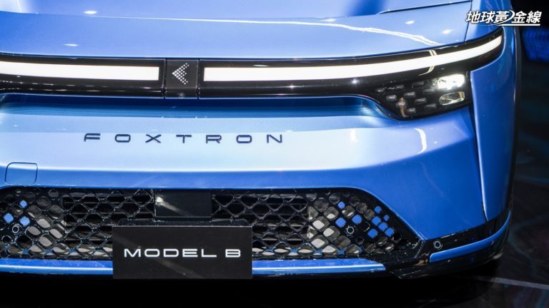 鴻海Model B時隔1年進化到哪？ 量產版與概念車完整差異分析！ | 地球黃金線