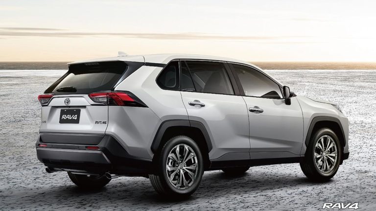Toyota RAV4大改款今年登場時間點曝光！6代新車傳換新動力在這亮相 | 地球黃金線
