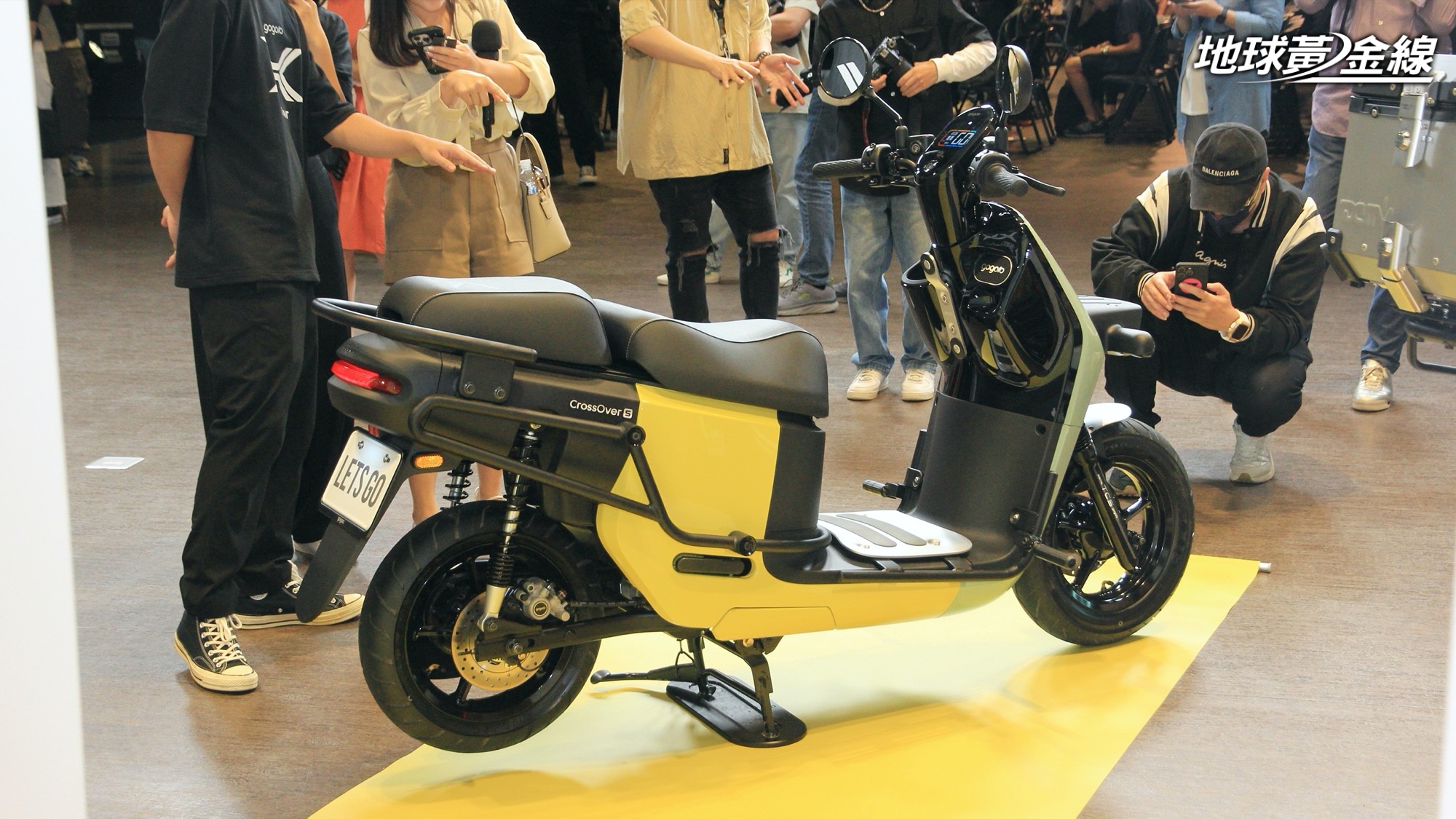 Gogoro CrossOver正式登場！ 「二輪跨界休旅」創造更多可能 | 地球黃金線