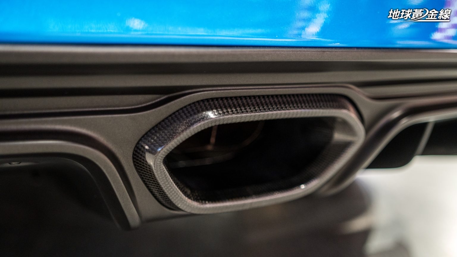 開箱全台唯一Alpine A110S！ 蘇宗怡入手法系MR跑車還搭絕版BBS DTM框 | 地球黃金線