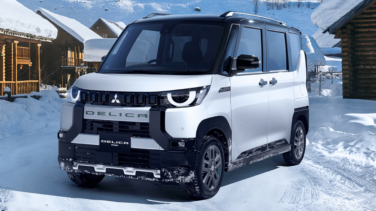 Mini Delica has a special snow version!Mitsubishi Delica Mini Chamonix four-wheel drive is more ...
