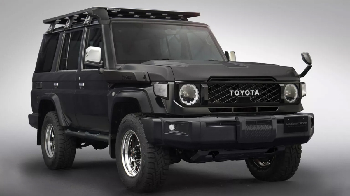 Land Cruiser 70「黑色巡洋艦」登陸東京！Tom’s改Alphard將現身 | 地球黃金線